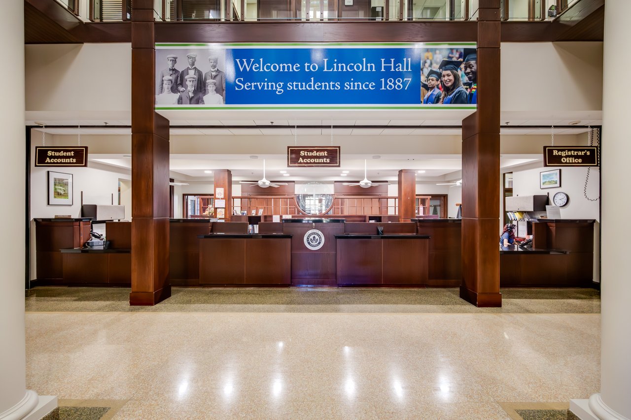 Student Life - Lincoln Hall