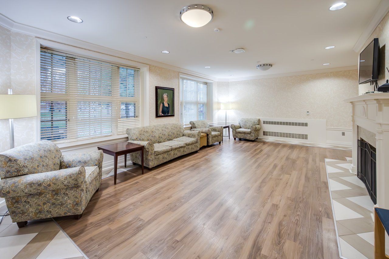 Welcome To Our Residence Halls Tour! - Anna Smith Residence Hall