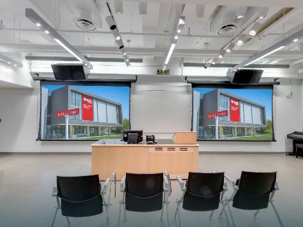 Marilyn I. Walker School of Fine and Performing Arts - MIW - Classroom