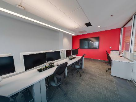 Full Campus Tour - Bloomberg Lab