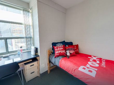 Housing at Brock - Earp - Semi-Suite Style - Single Room