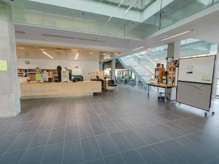 College Drive Campus - Inside Harris Learning Library