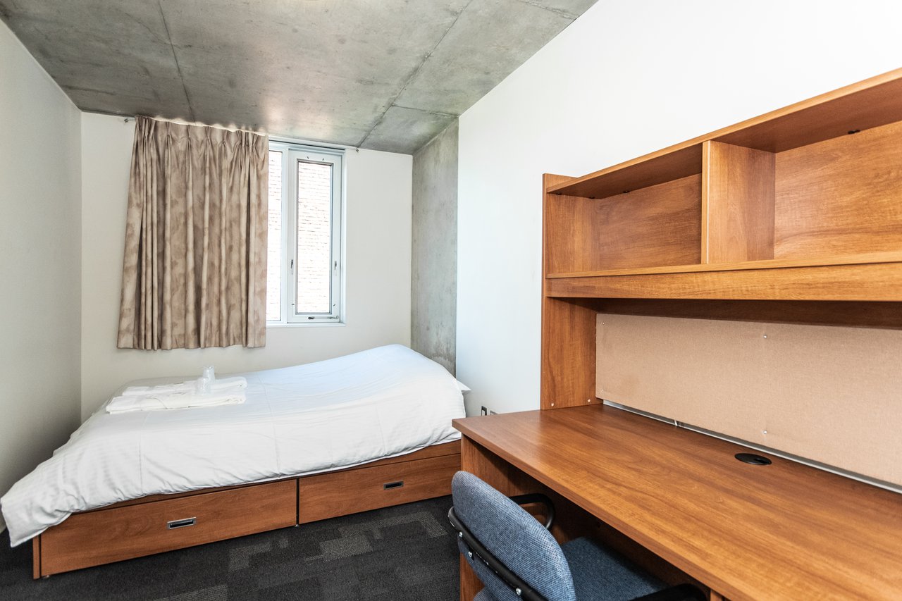 Summer Accommodations Tour - Residence - Two Bedroom Suite (Gallery)