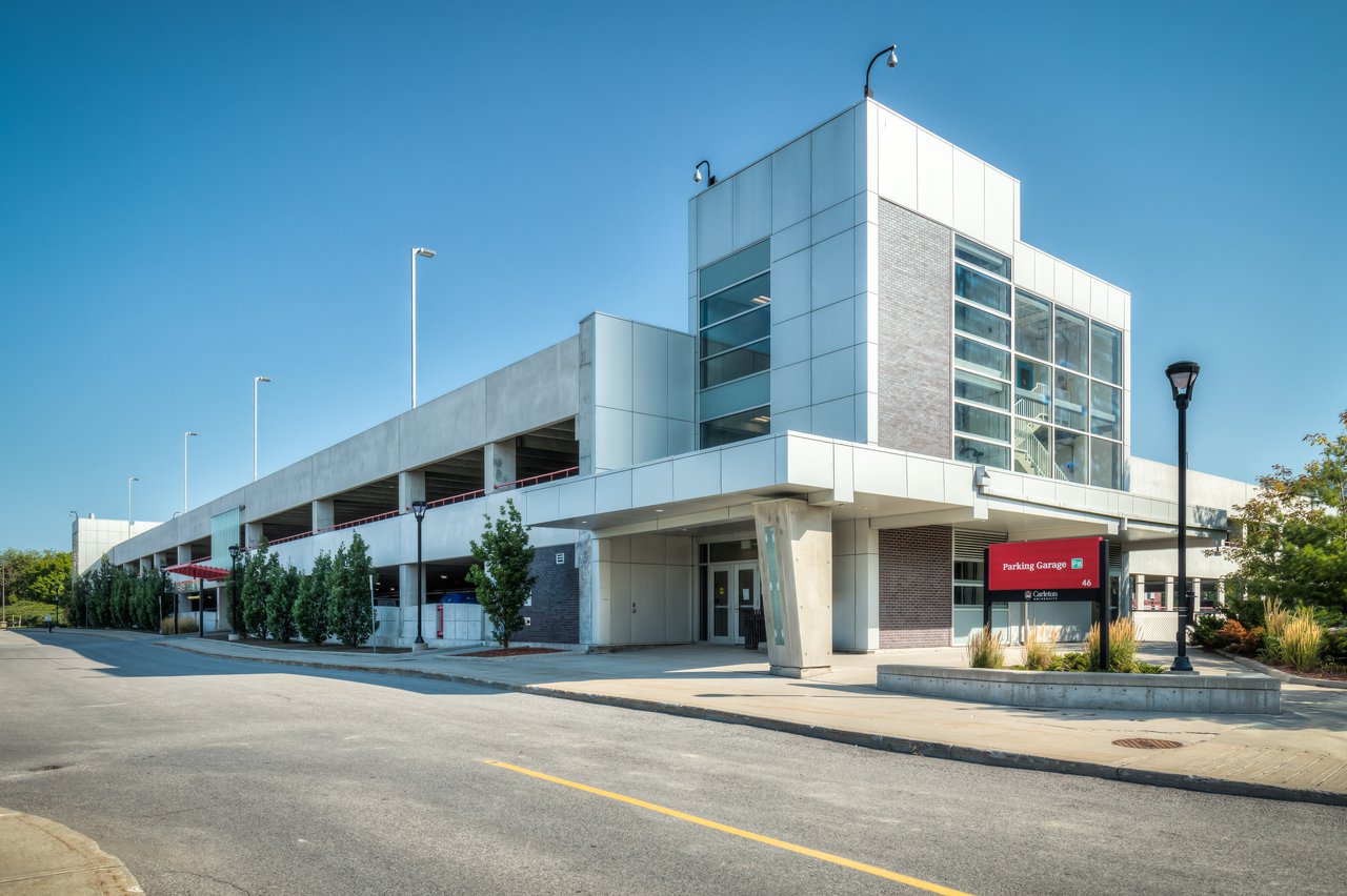 Teraanga Commons Tour - Entering Campus and Parking