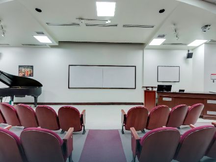 Full Tour - MacOdrum Library