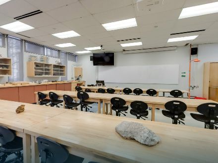Full Tour - Earth Sciences Teaching Lab