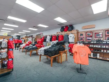 Full Tour - Carleton University Bookstore