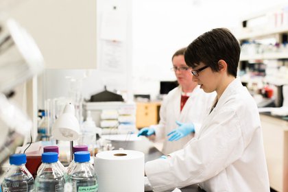 Classrooms & Labs - Biology Lab