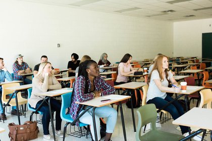 Classrooms & Labs - Classroom B118