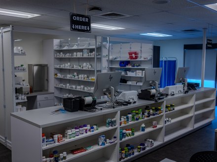 CMU TECH Tour - Pharmacy Technician Program