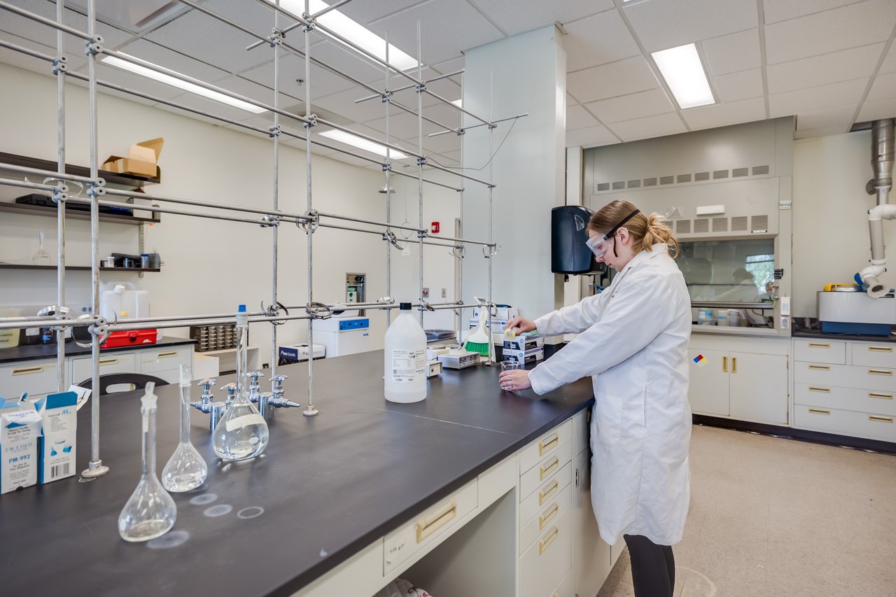 Academics Tour - Wubben Hall and Science Center