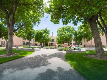 Academics Tour - Houston Hall Courtyard