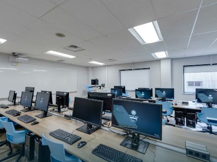 Kitchener-Doon Campus - Open Access Computer Lab