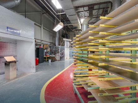 Kitchener-Doon Campus - Woodworking finishing rooms