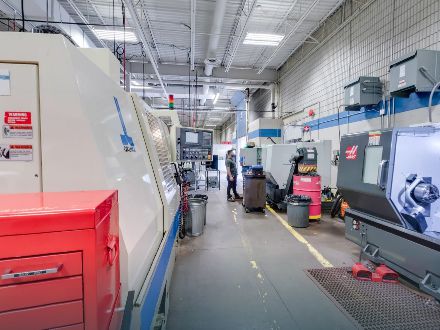 Kitchener-Doon Campus - Mechanical Technician Shop