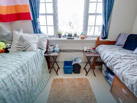 Howe Hall - Henderson House Double Room