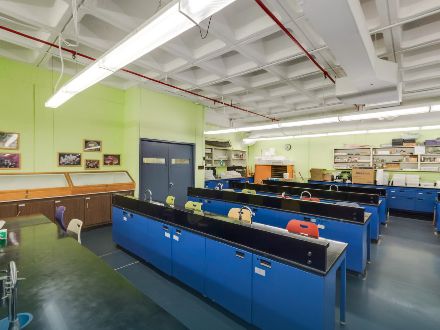 Science - Life Sciences Centre Biology Lab