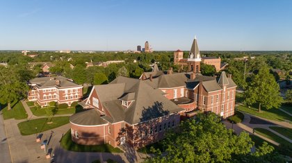 Drake Campus Tour (Highlights) - Old Main