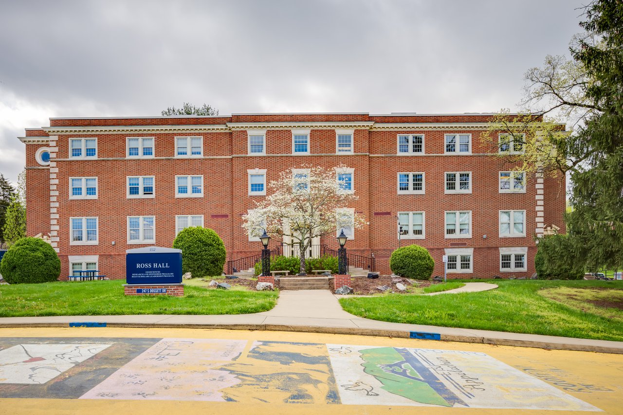 Academics - Ross Hall
