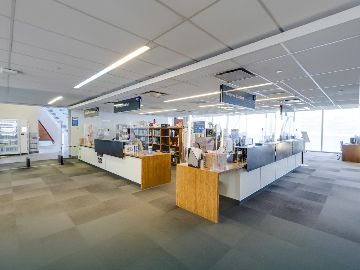 Waterfront Campus - Waterfront Library Learning Commons