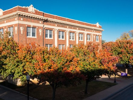Academics Tour - Caldwell Hall