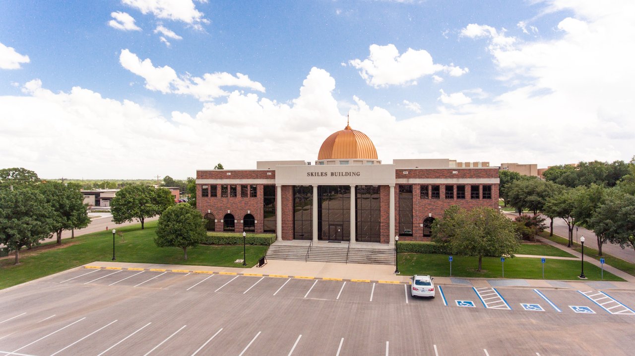 Academics Tour - Skiles Building