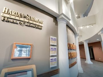 Academics Tour - Skiles Lobby