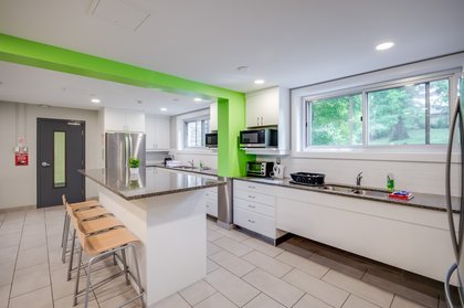 Residence Living - Townhouse Kitchen