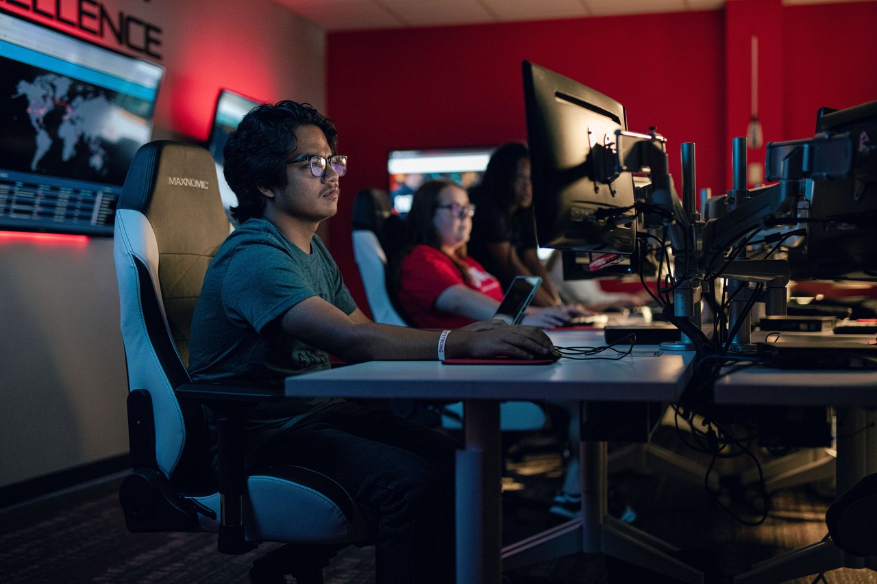 Full Campus Tour - Anheuser-Busch Hall