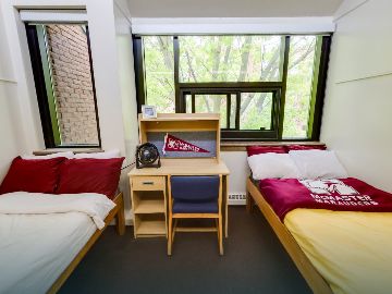West Quad - Matthews Hall Traditional Double Room