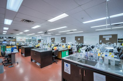 Medical Laboratory Science - Medical Laboratory Science - Microbiology Lab