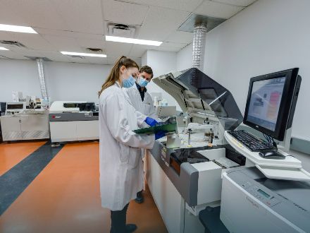 Medical Laboratory Science - Medical Laboratory Science - Chemistry Lab