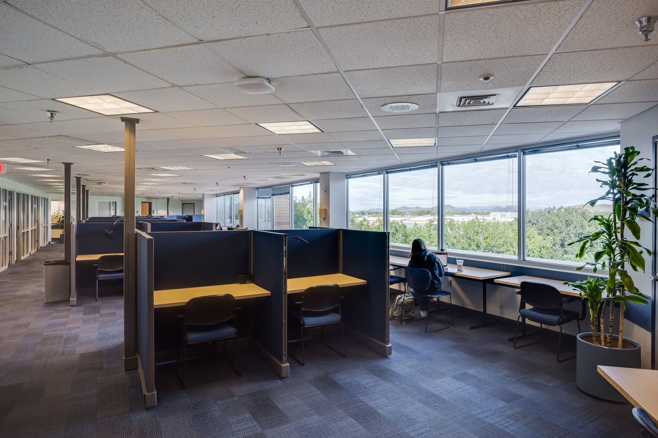 Glendale, AZ Campus Highlights Tour - Sahuaro Hall: Library 2nd and 3rd ...