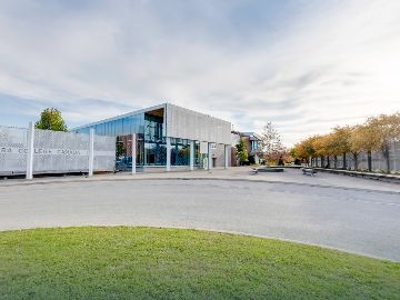 Welland Campus - Student Commons Exterior