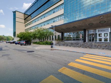 Main building: common areas - The main building