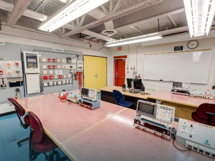 Red Deer Polytechnic Main Campus - Electrical Lab