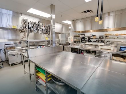 Red Deer Polytechnic Main Campus - Cook Apprenticeship Kitchen