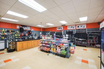 Upper School Tour - Hank's Campus Store