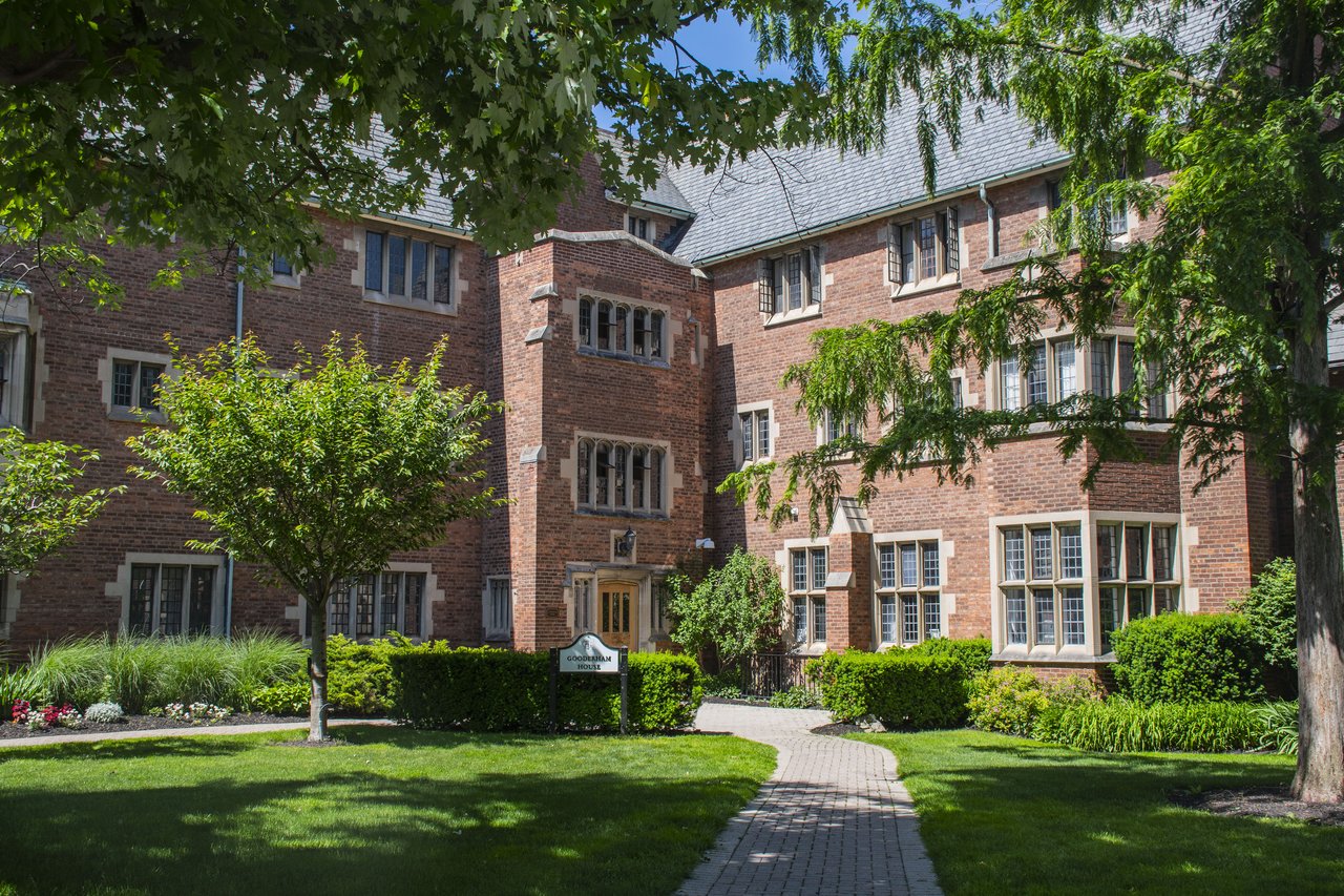 Girls Boarding - The Girls' Houses
