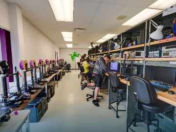Regina Campus - Computer Automated Systems Technologies (CAST) Lab