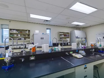 Seneca@York Campus - Containment Level 2 Lab