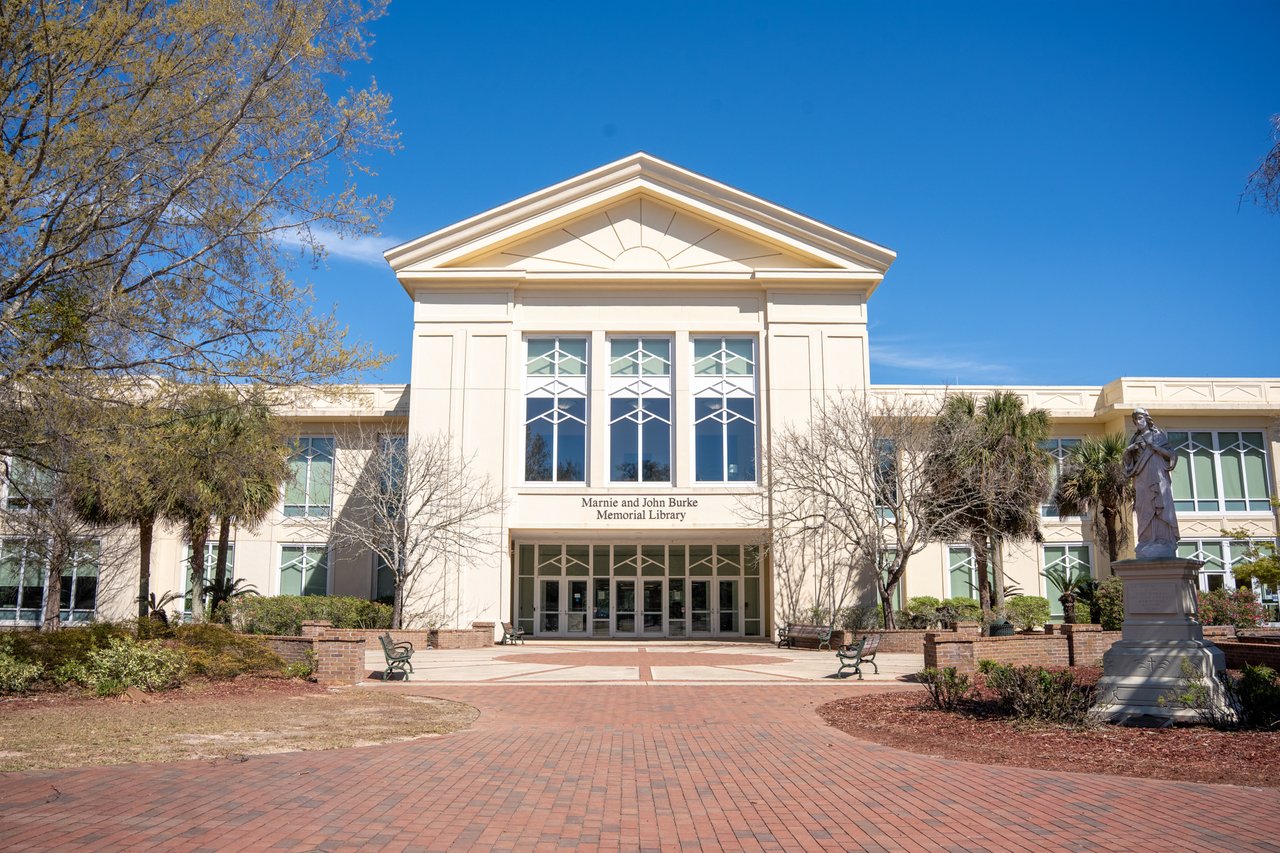 Academics - Marnie and John Burke Memorial Library