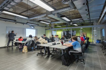 Sciences labs and classrooms - Trafalgar - Applied Computing Labs