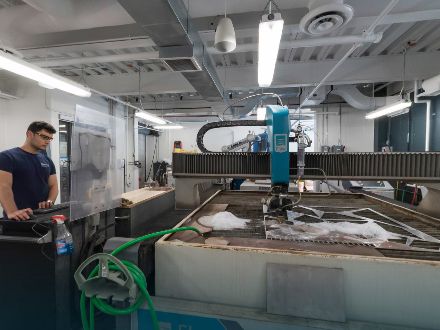 Davis Campus - CNC Water Jet Lab