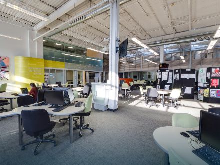 Trafalgar Road Campus - Learning Commons