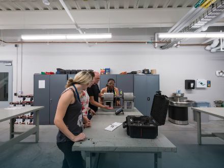 Davis Campus - Millwright Lab - Laser Level