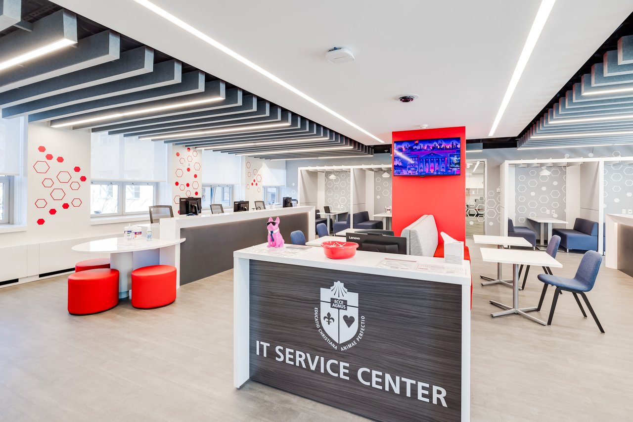 Queens Campus Virtual Experience - Let's Talk Tech!