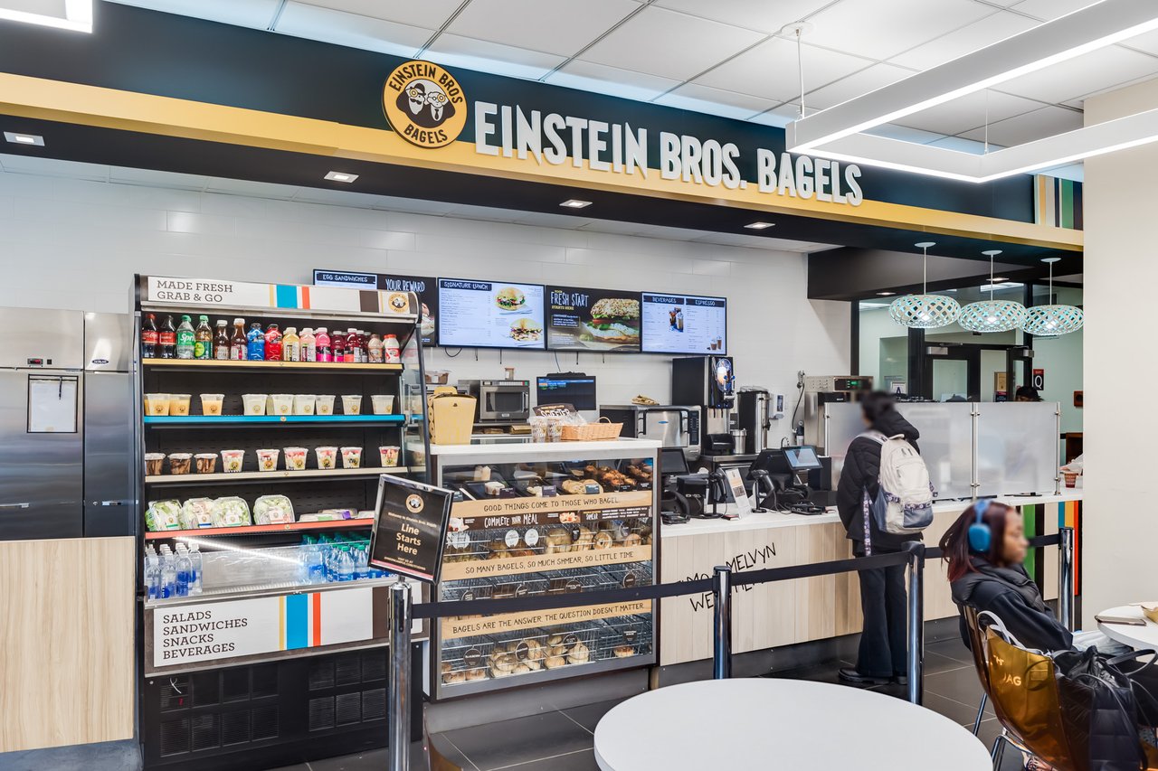 Queens Campus Virtual Experience - Dining on Campus