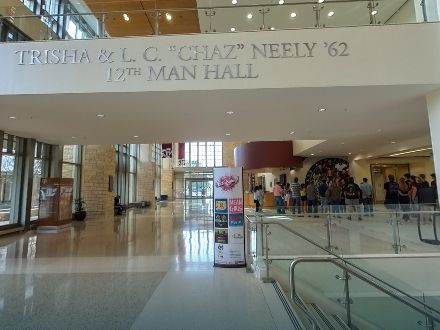 Student Life - Memorial Student Center