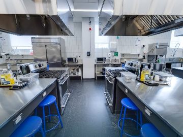 Faculty of Community Services - Food Science Lab